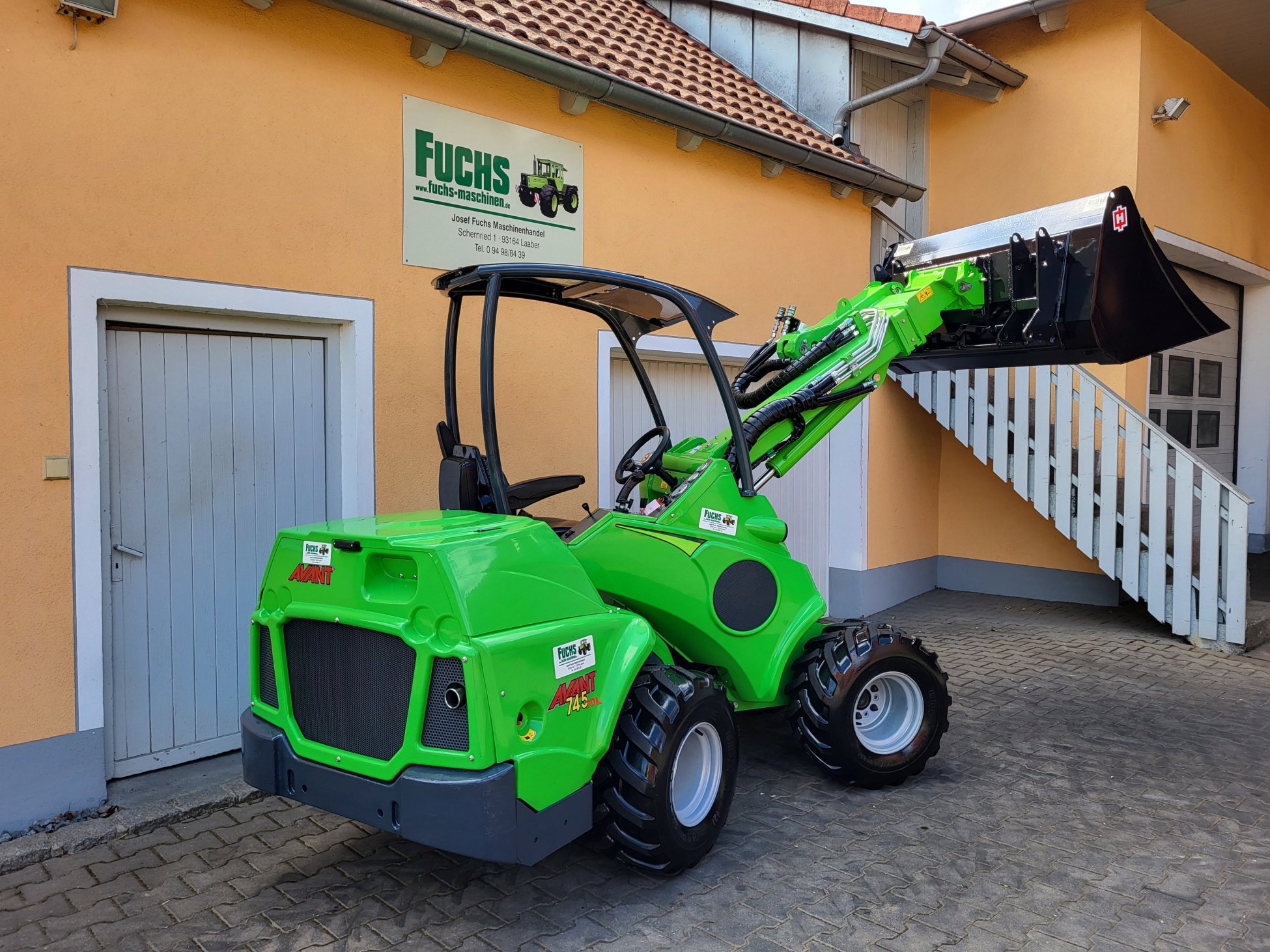 Fuchs Maschinenhandel Landmaschinen Traktor Laaber Bei Regensburg