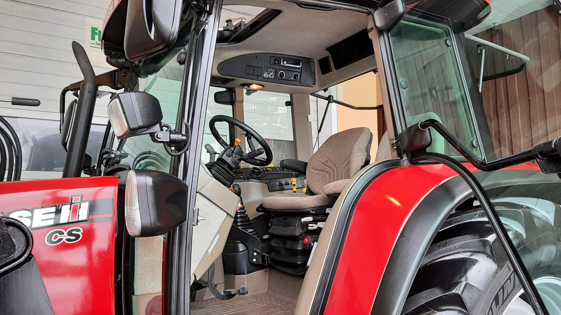 Fuchs Maschinenhandel Landmaschinen Traktor Laaber bei Regensburg