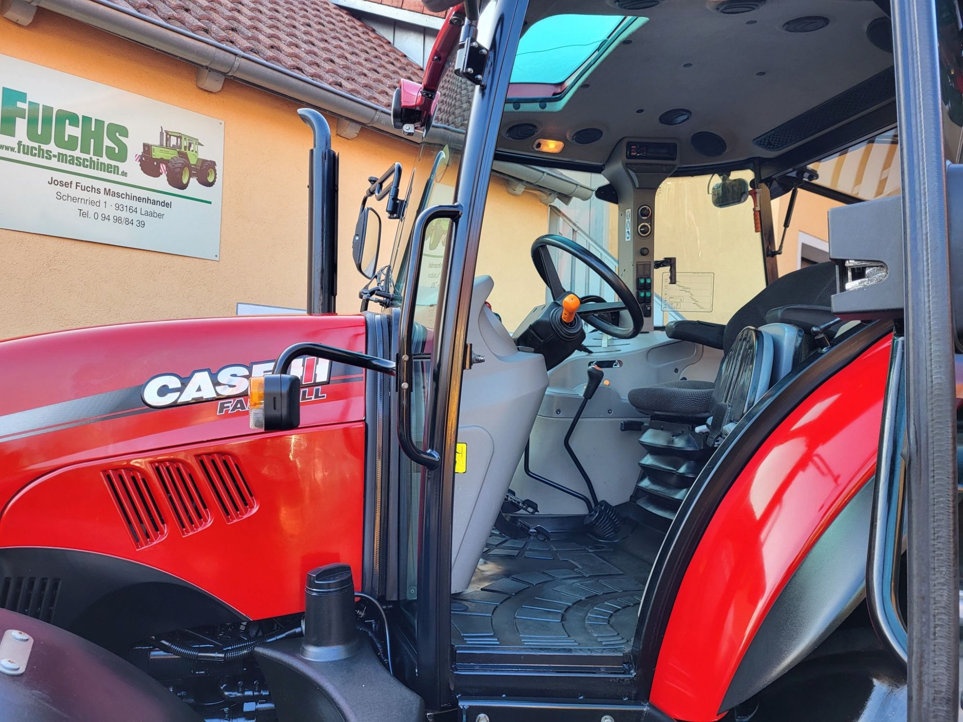 Fuchs Maschinenhandel Landmaschinen Traktor Laaber bei Regensburg