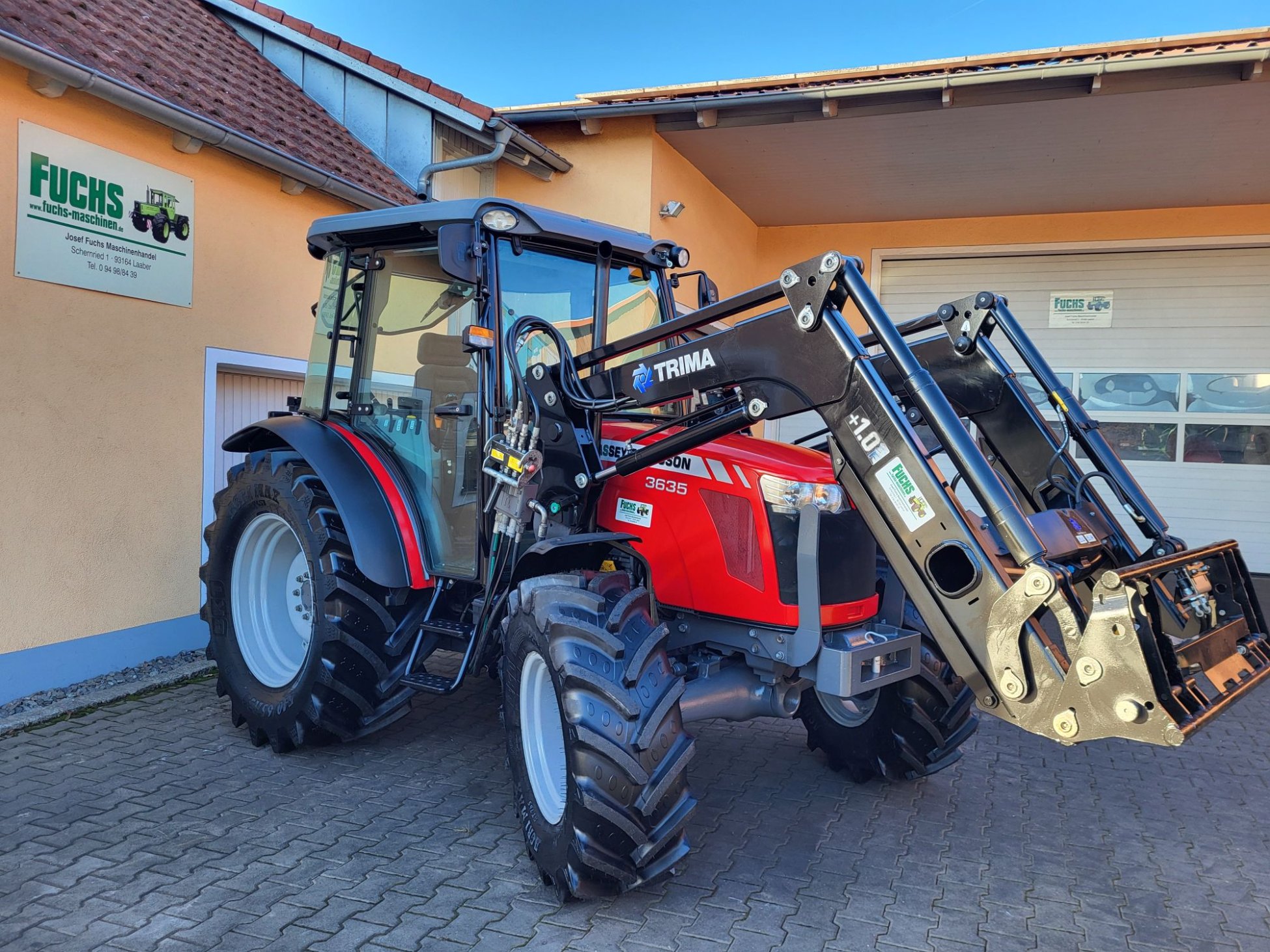Fuchs Maschinenhandel Landmaschinen Traktor Laaber bei Regensburg