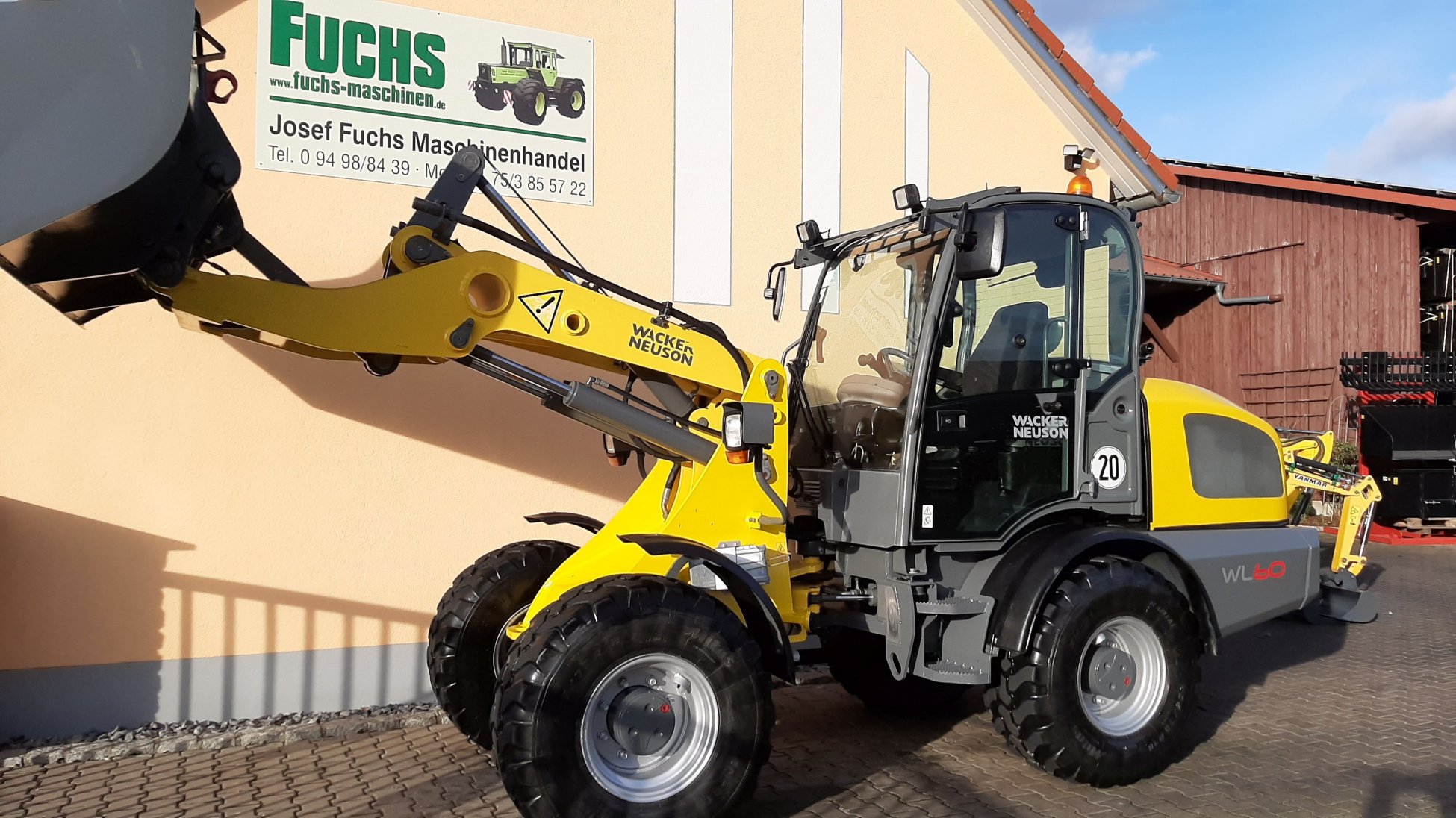 Fuchs Maschinenhandel Landmaschinen Traktor Laaber bei Regensburg
